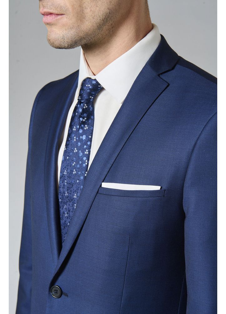 Pure wool fil-à-fil suit by Italian weaver Zegna